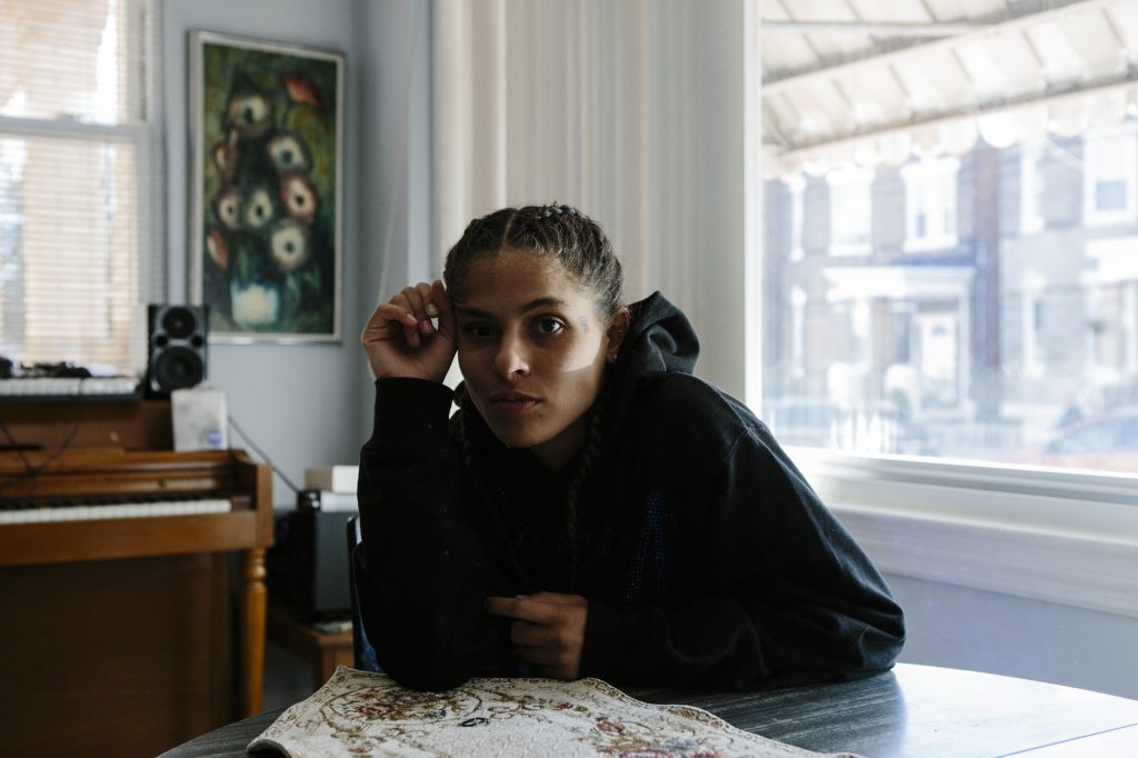 Laurel Golio | 070 SHAKE